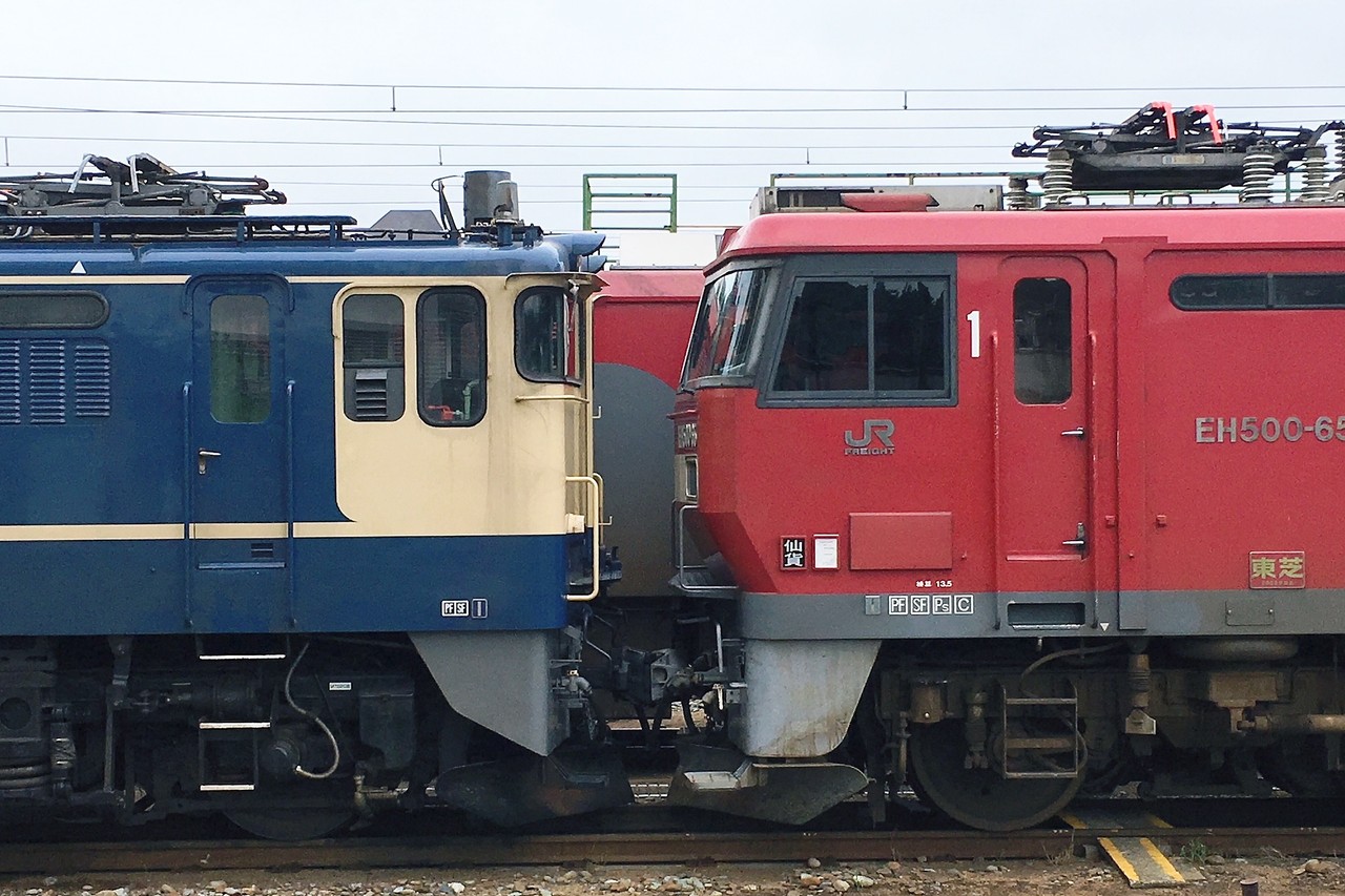 新鶴見界隈732（EF65 2067 + EH500-65） : 新鶴見通信