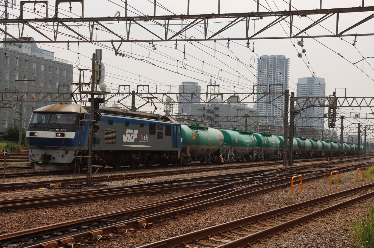 新鶴見界隈1190-3（4095レ EF210-312, 3093レ EF210-162, 8153レ EF210-172） : 新鶴見通信