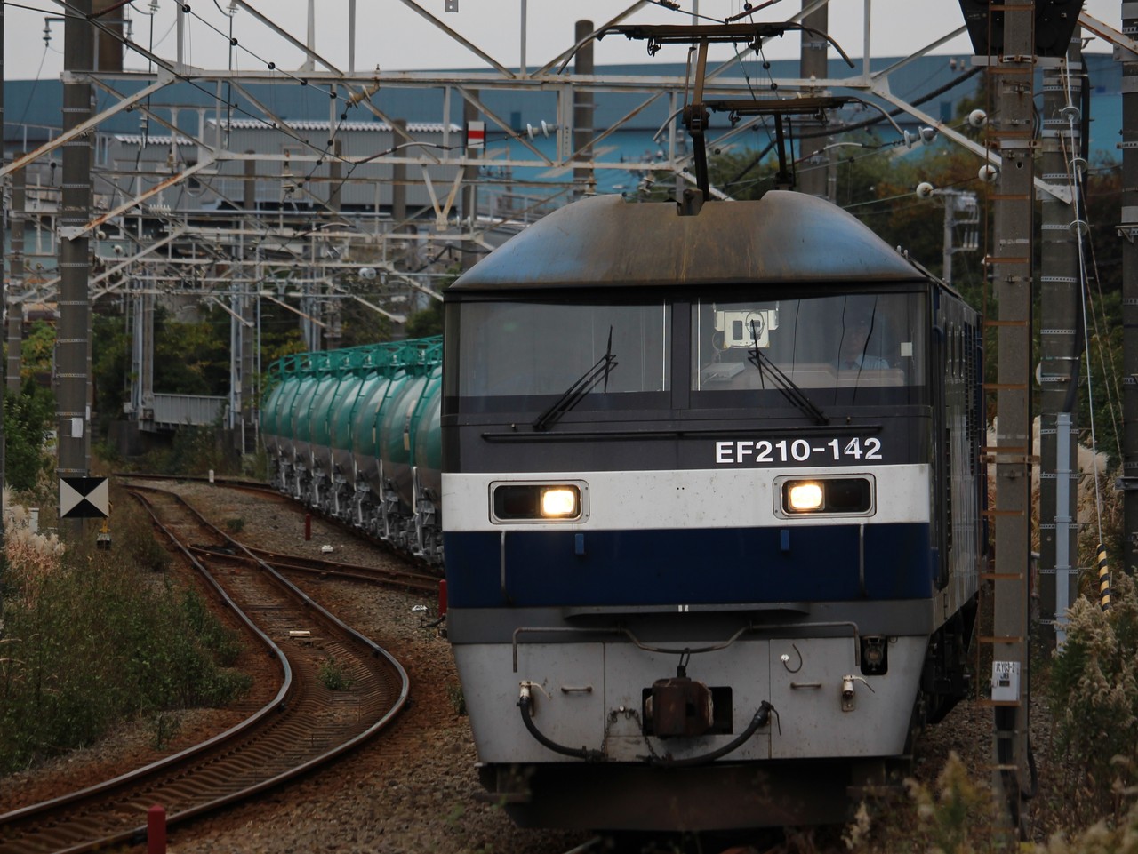 鶴見線 16-2（米タン8078レ EF210-142） : 新鶴見通信