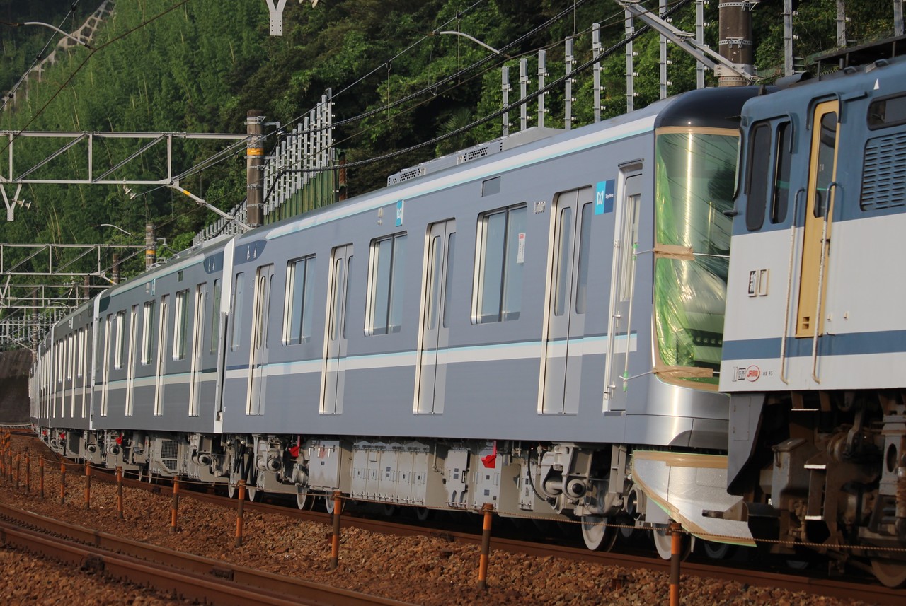 東海道本線 50-4(東京メトロ13000系甲種9866レ EF65 2075 東海道本線 50-4(東京メトロ13000系甲種9866レ EF65 2075