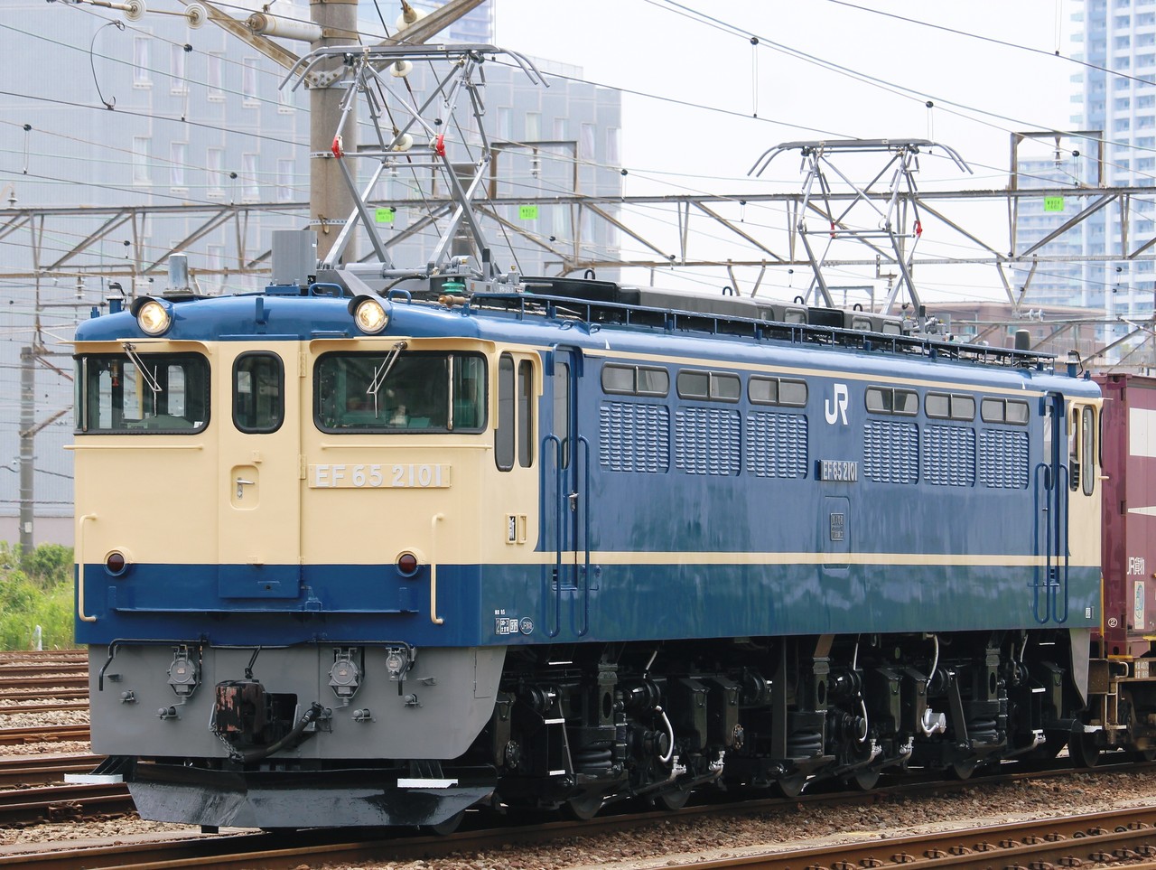 新鶴見界隈726-3（75レ EF65 2101） : 新鶴見通信