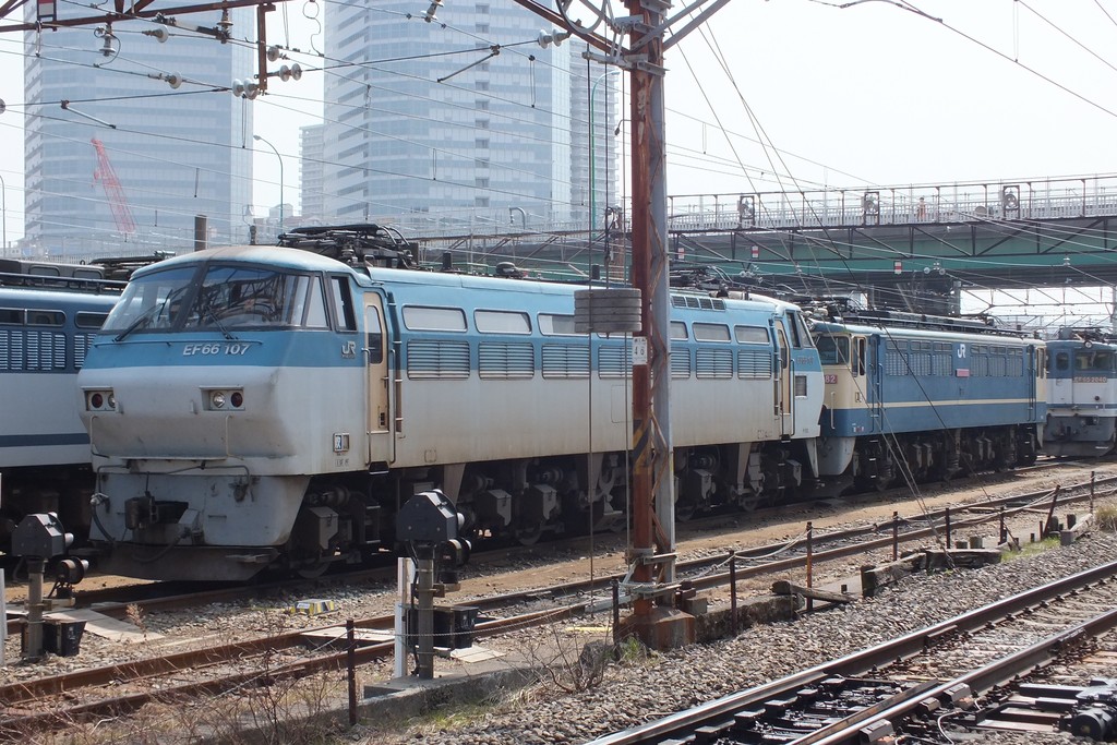 新鶴見界隈 号外2（EF65 1082 廃車回送？） : 新鶴見通信