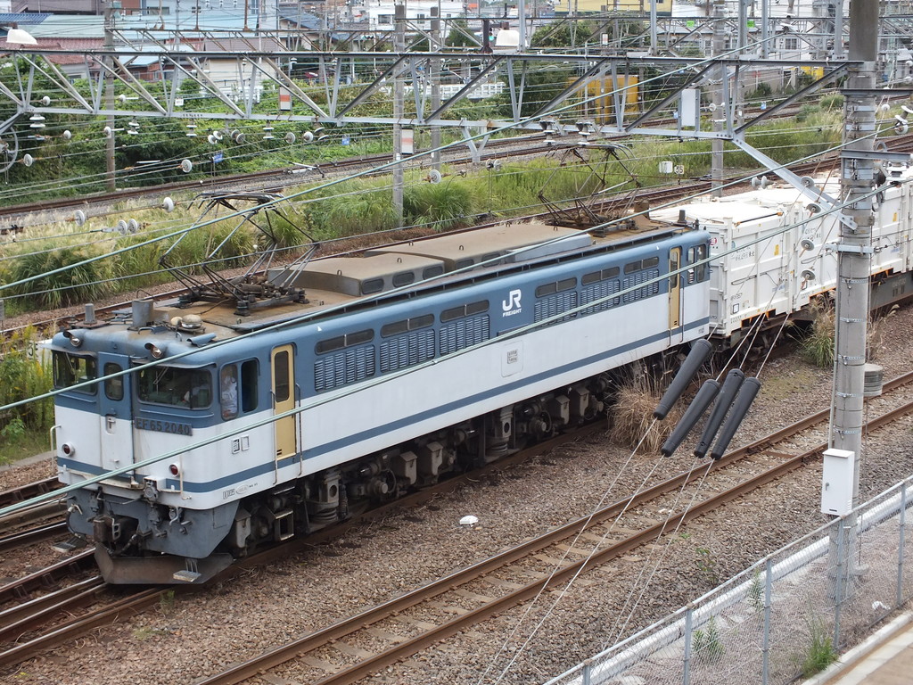 新鶴見界隈 19-3（EF65 2040 8071レ, EF81 133 E657系甲種列車） : 新鶴見通信