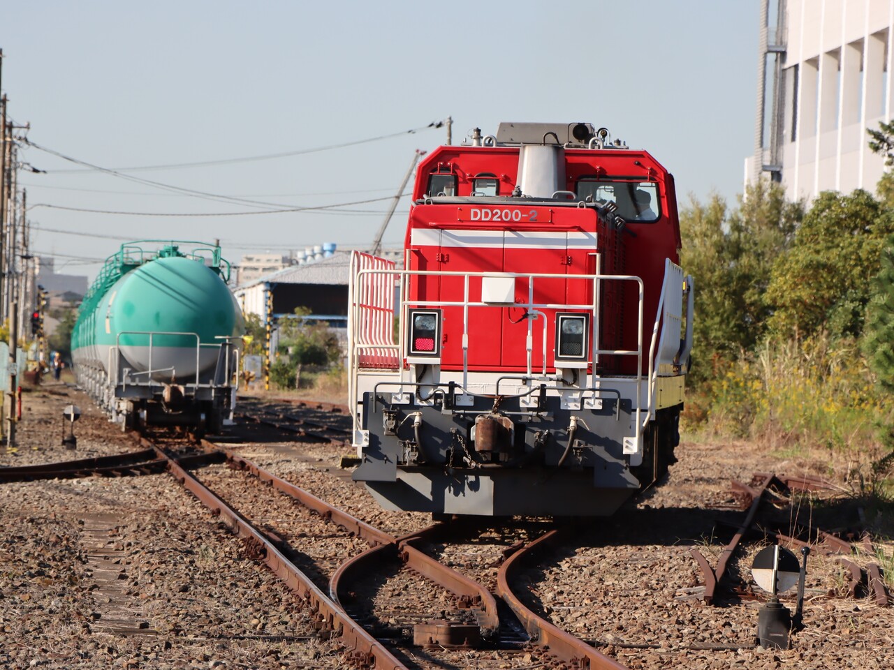 鶴見線 137-4（米軍専用線 米タン DD200-2 入換え） : 新鶴見通信