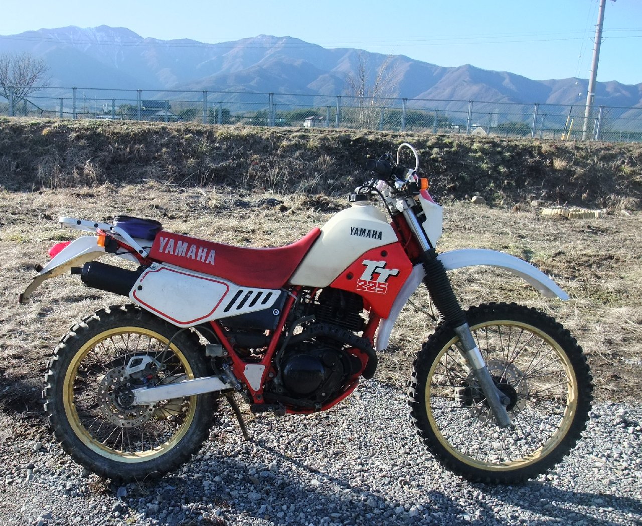 TT225 2016仕様 : Bike 気ままに