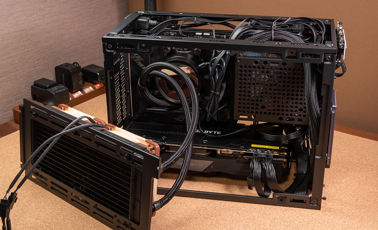 Cooler Master MasterBox NR200P MAX 850W電源+水冷CPUクーラー プリインストール Mini-ITX ...