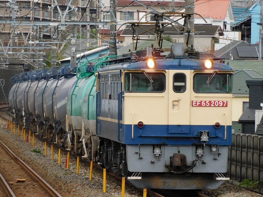 EF65形電気機関車＋EF81形電気機関車（配給輸送） - 令和4年9月 : 深徒徒