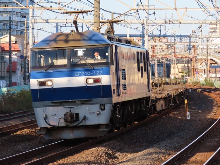 EF66形電気機関車（127）＋EF210形電気機関車（133・122）＋EF65-2089（訓練中） - 令和6年11月 : 深徒徒