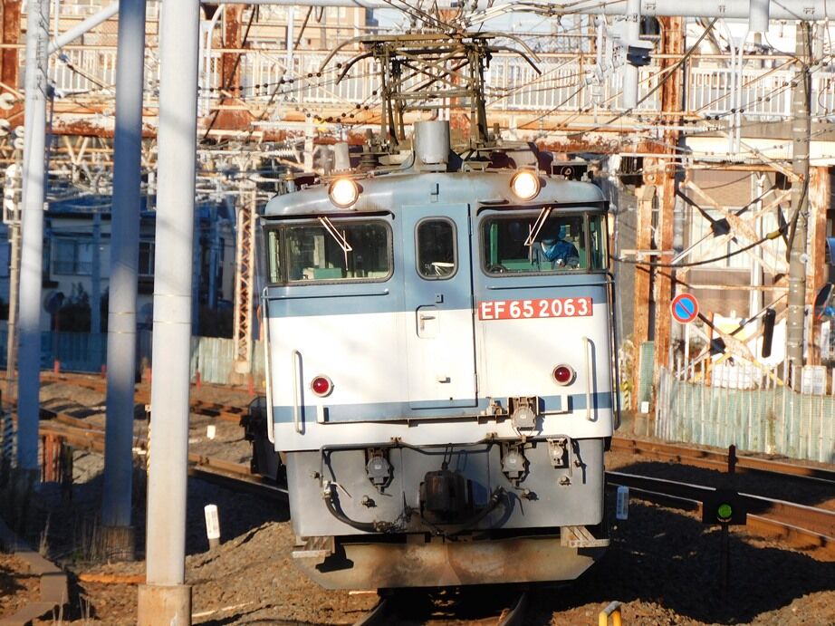 EF65形電気機関車（2127・2063）＋カシオペア紀行（EF81-98） - 令和4年12月 : 深徒徒