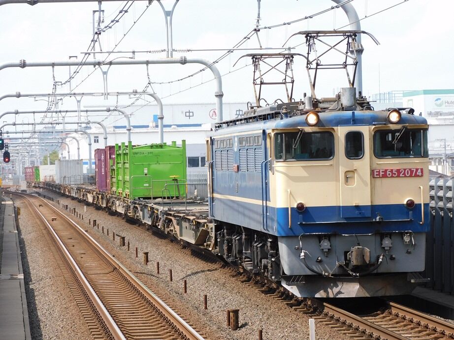 EF65形電気機関車（2074・1103）＋EF66形電気機関車（127）＋国鉄ヨ8000形貨車（ヨ8402） - 令和5年3月 : 深徒徒