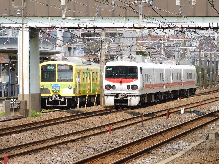 491系（ID-23）＋GV-E197系クンTS01編成 - 令和5年4月 : 深徒徒