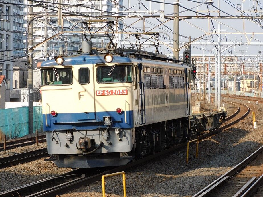 EF65形電気機関車（EF65-2085・EF65-2076返却済）、ヨ8402 - 令和5年3月 : 深徒徒