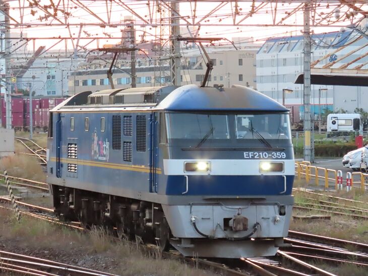 EF65形電気機関車（2067・2089）＋EF66形電気機関車（124）＋EF210形電気機関車（359・143）＋あかぎ号（幸谷なのは） - 令和6年11月 : 深徒徒