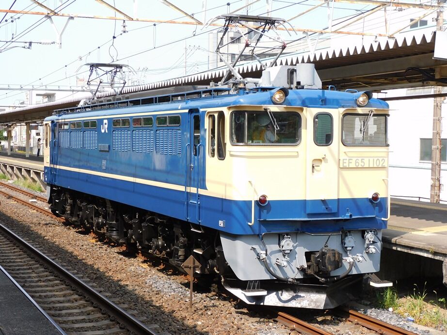 EF65形電気機関車（2067・2066）＋EF66形電気機関車（128） - 令和5年7月 : 深徒徒