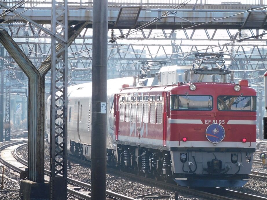 カシオペア紀行推進回送＋E655系オクなごみ編成 - 令和5年2月 : 深徒徒