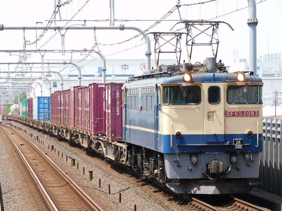 EF65形電気機関車（2083・2066）＋EF66形電気機関車（123）＋キヤE195系＋若葉号 - 令和5年4月 : 深徒徒