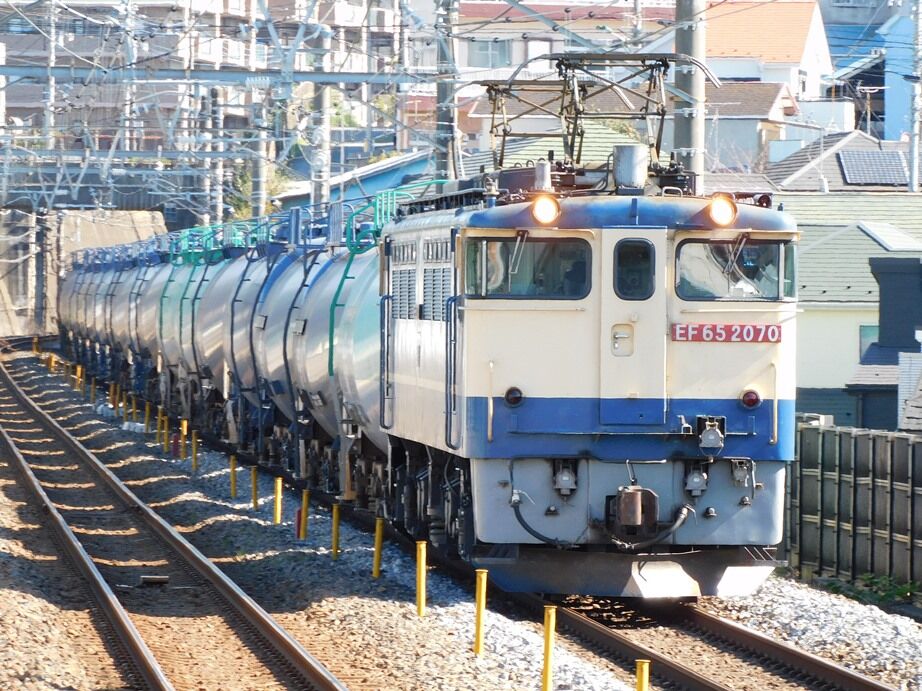 EF65形電気機関車（2127・2060）＋E257系OM-53 - 令和4年10月 : 深徒徒