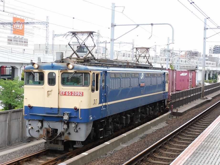 EF65形電気機関車（2092・2089）＋EF66形電気機関車（116）＋国鉄シキ800形貨車（シキ801B1）＋国鉄ヨ8000形貨車（ヨ8629） - 令和5年6月 : 深徒徒