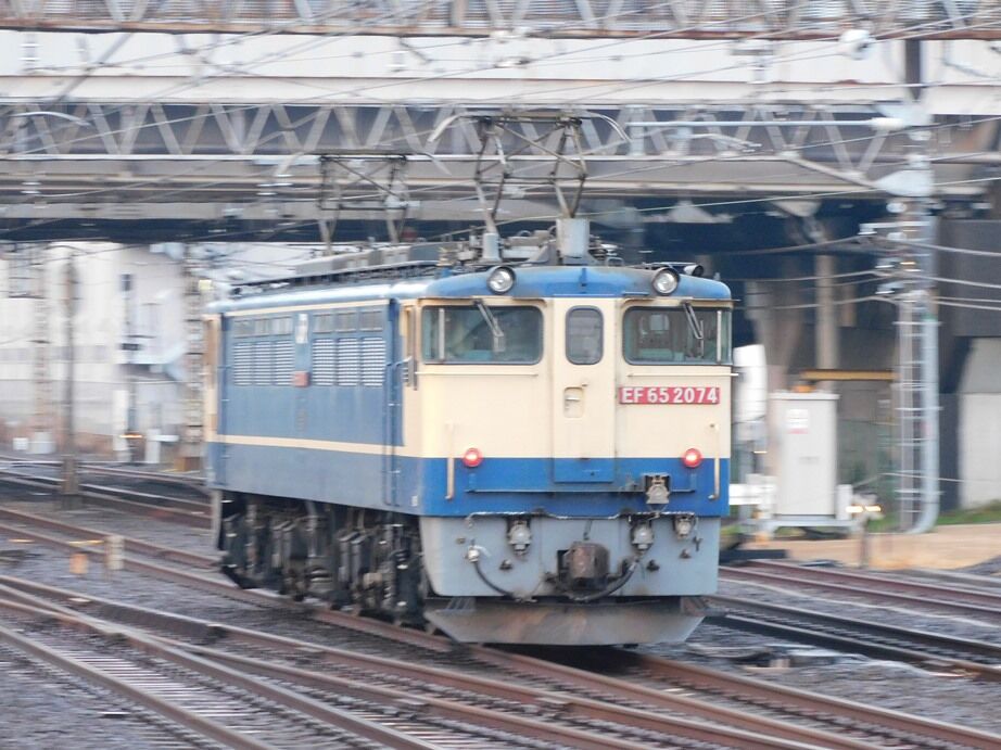 EF65形電気機関車（2074・1103）＋EF66形電気機関車（127）＋国鉄ヨ8000形貨車（ヨ8402） - 令和5年3月 : 深徒徒