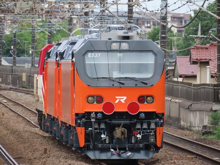 DD200-17＋台湾鉄路管理局E500型538号機＋537号機（甲種輸送）、EF65-535、DE10-1662、EF210形電気機関車（154・143・113） - 令和7年6月 : 深徒徒