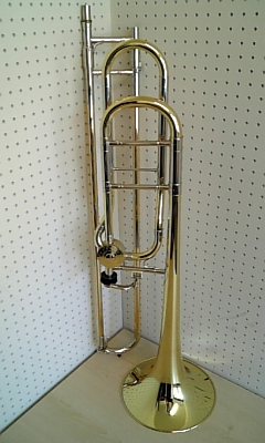 C.G.CONN リンドバーグモデル入荷!! : JOY BRASS 公式ブログ(旧) C.G.CONN リンドバーグモデル入荷!! : JOY BRASS 公式ブログ(旧)
