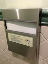 【小ネタ】ディズニーランド、ビューティー・トワレが…。 : Shirokuma Bihitasu的トイレガイド。˙ᴥ˙