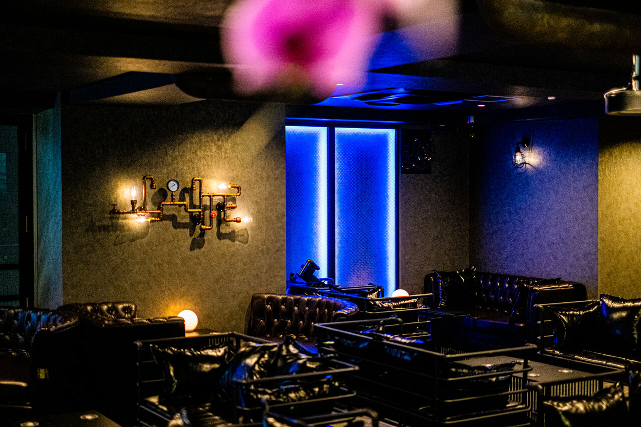 The Buzz Shisha : shisha room