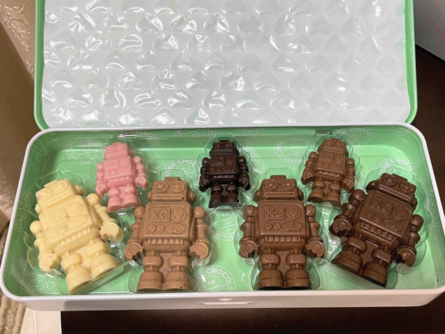 仔猫といっしょ計画 : ROBOCHO/KOBE CHOCO