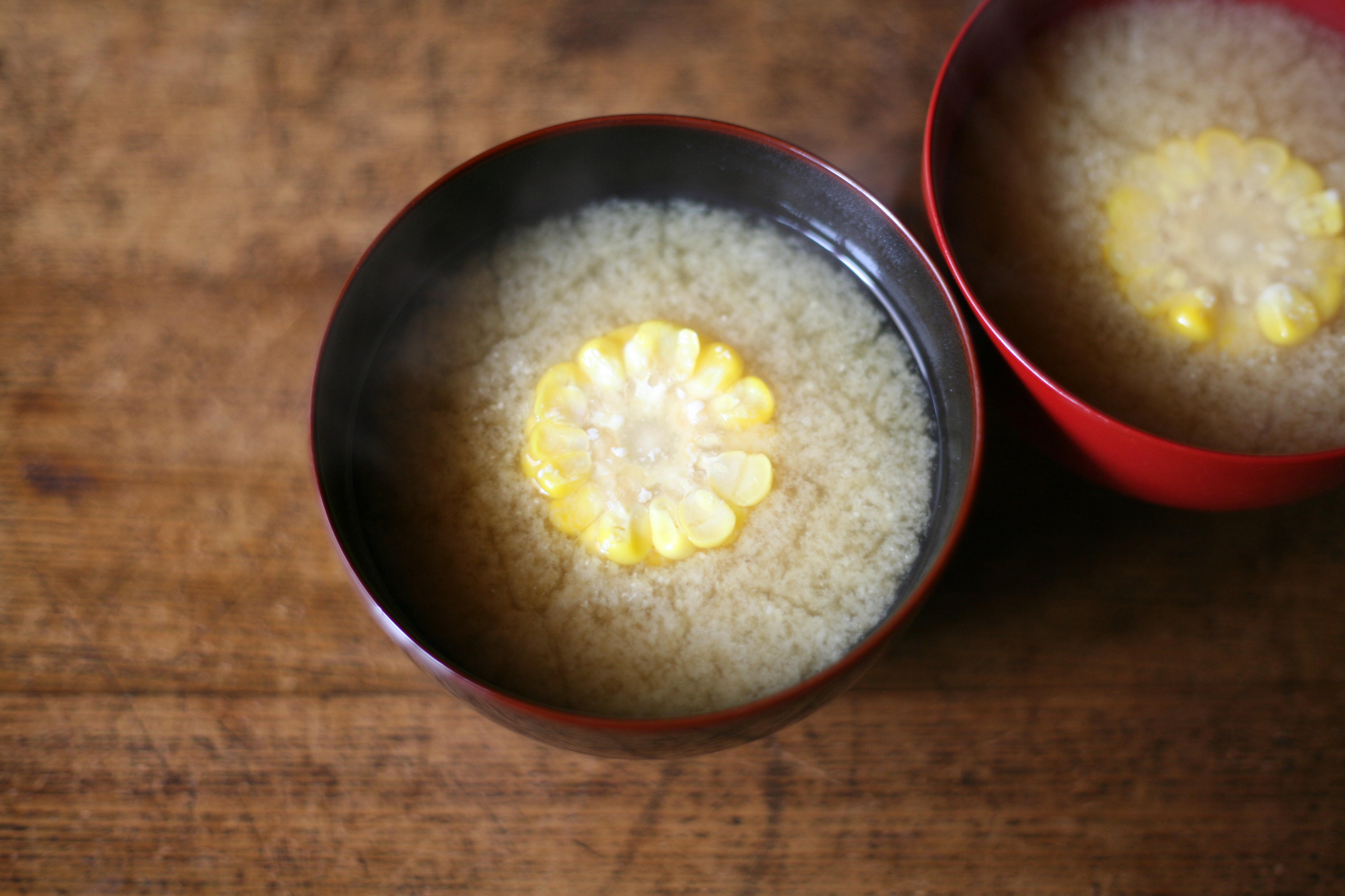 安比塗は岩手県の工芸品です。岩手県では国産漆の約7割を産出し、日光東照宮や金閣寺の修復にも浄法寺産漆が使われています。 : 職人.comブログ