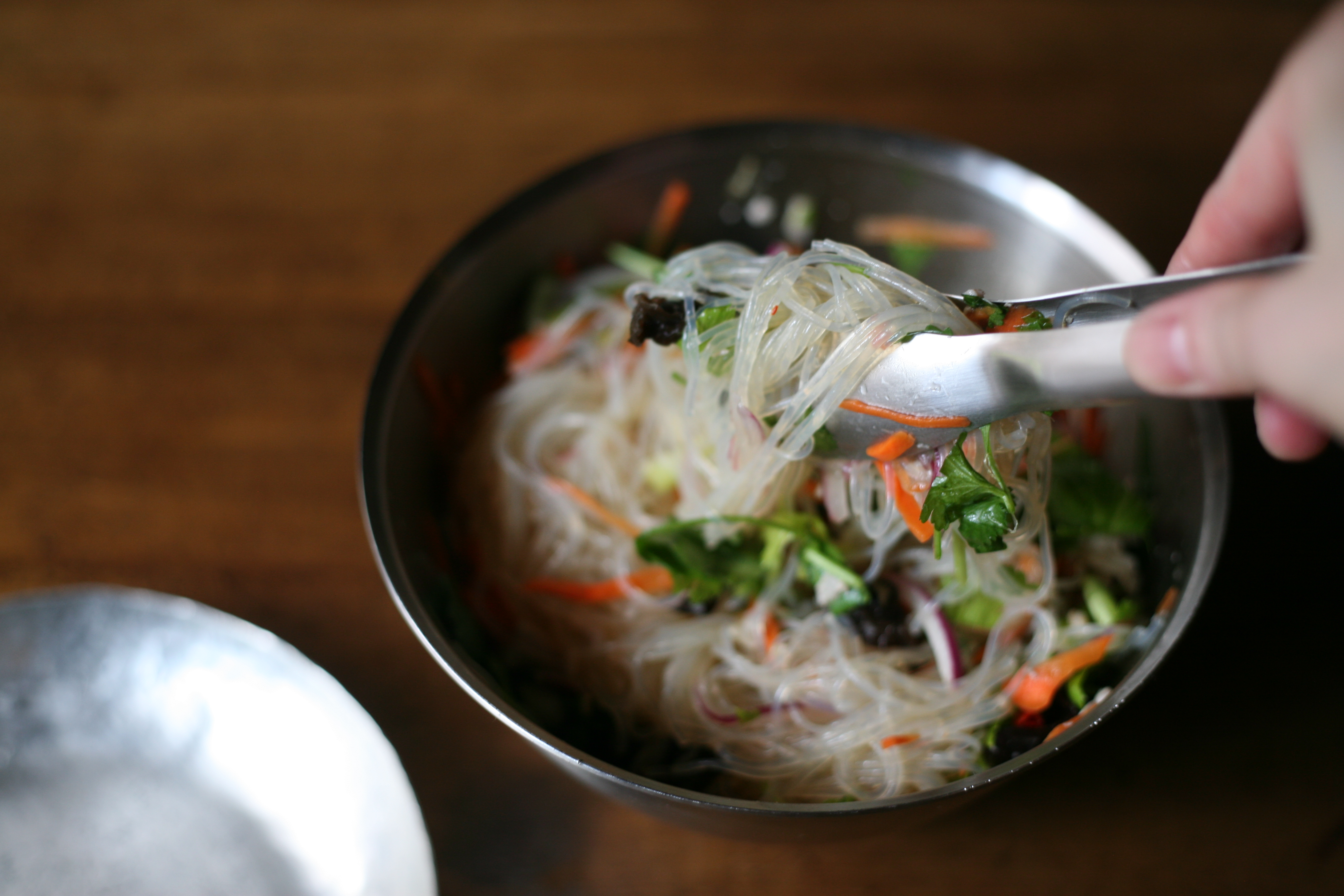 【conteのおてがるトングが「グッドデザイン・ベスト100」と「グッドフォーカス賞」をダブル受賞】ぜひその使い勝手の良さを、実際に体感してみ ...