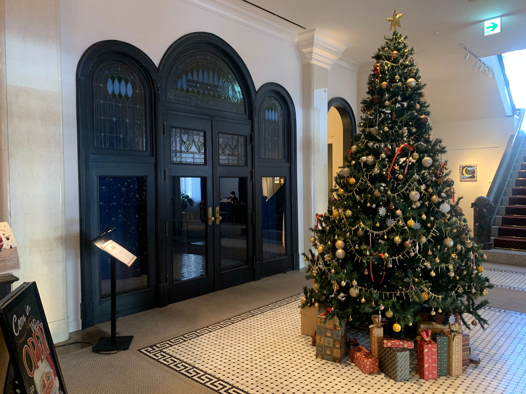 【UNWIND GALLERY 空間とアートの調和を味わう】小樽ショールームからすぐのところに「UNWIND HOTEL&BAR 小樽」という ...