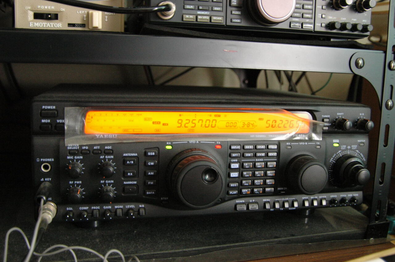 FT-920 : 無線と短波放送+エアバンド