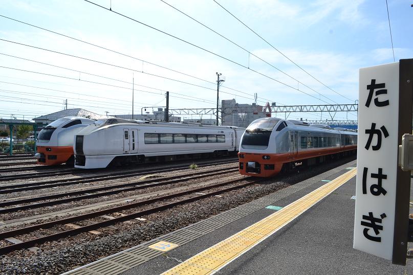 次の舞台を待つ -651・E653系- : moon express