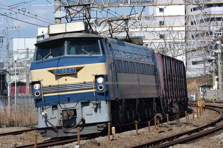 EF64 1012&EF66 27他＠大船 : moon express