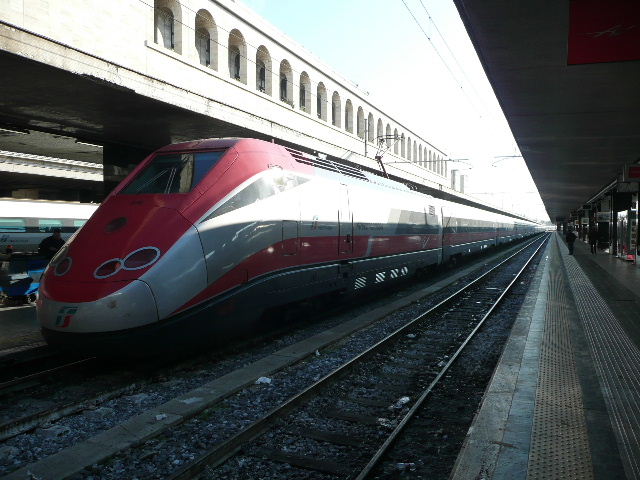 イタリア｢鉄｣の旅・その12、ローマ・テルミニ駅 : 世界の車窓より