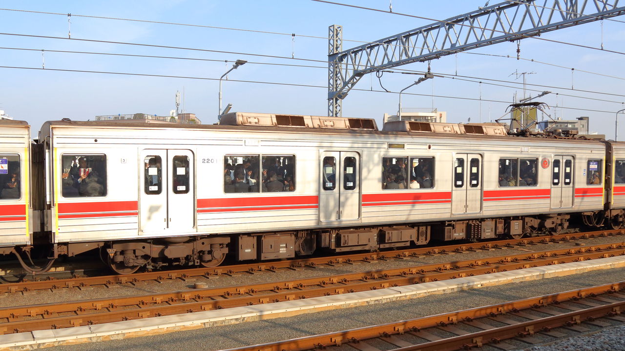 【形式写真集】東急2000系 2001F : 銀色電車研究室 ＠nano factory公式ブログ