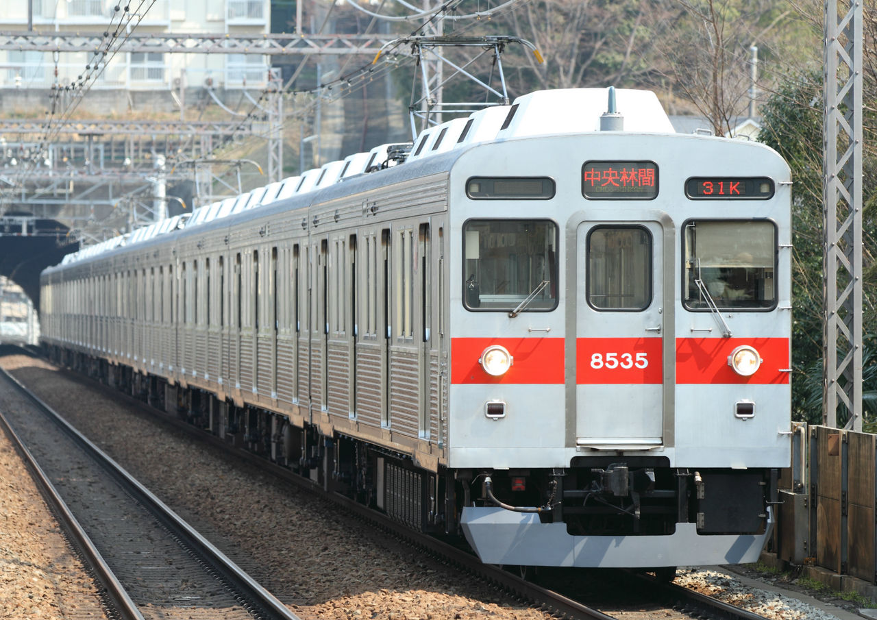 【形式写真集】東急8500系 8635F : 銀色電車研究室 ＠nano factory公式ブログ