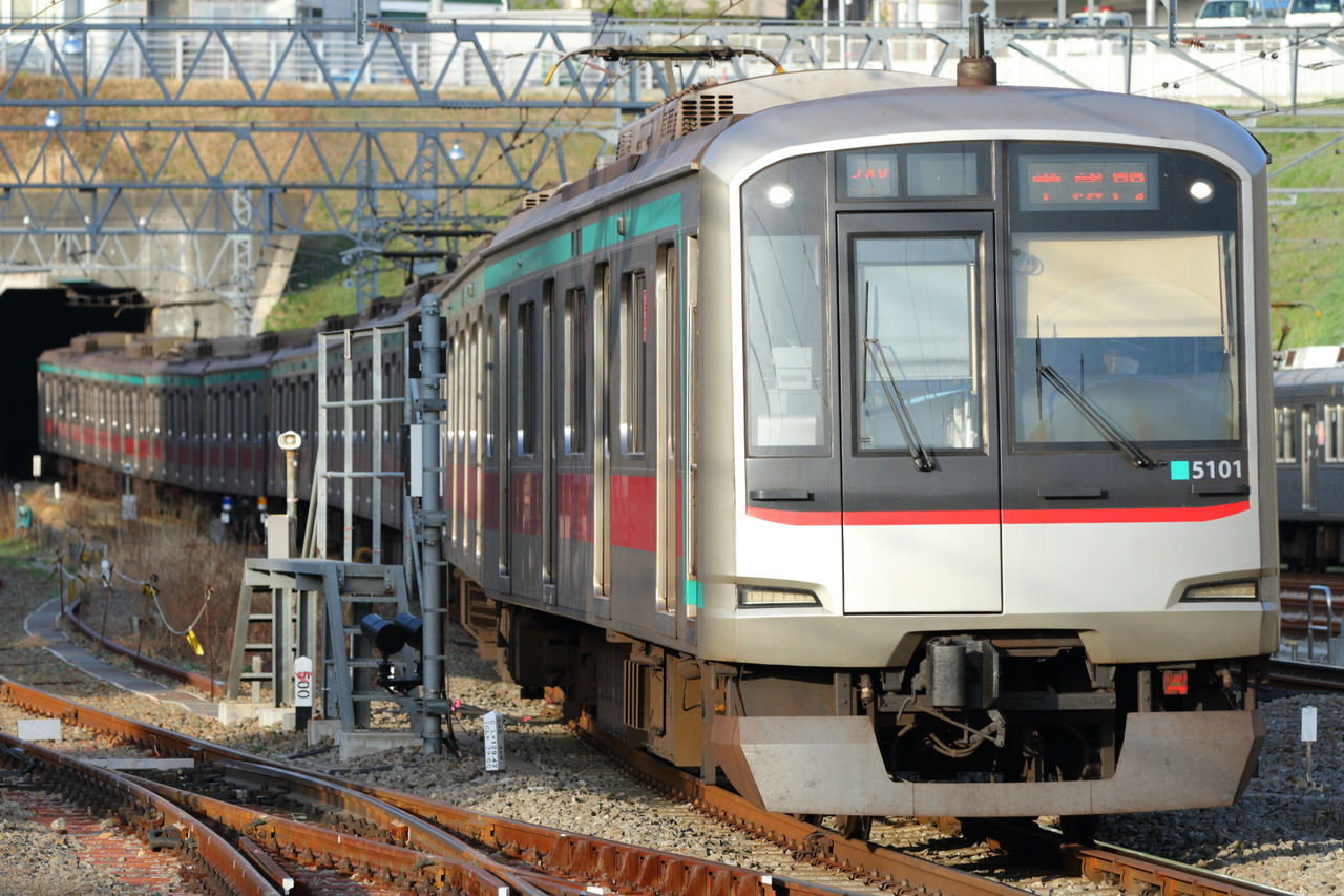 【形式写真集】東急5000系 5101F : 銀色電車研究室 ＠nano factory公式ブログ