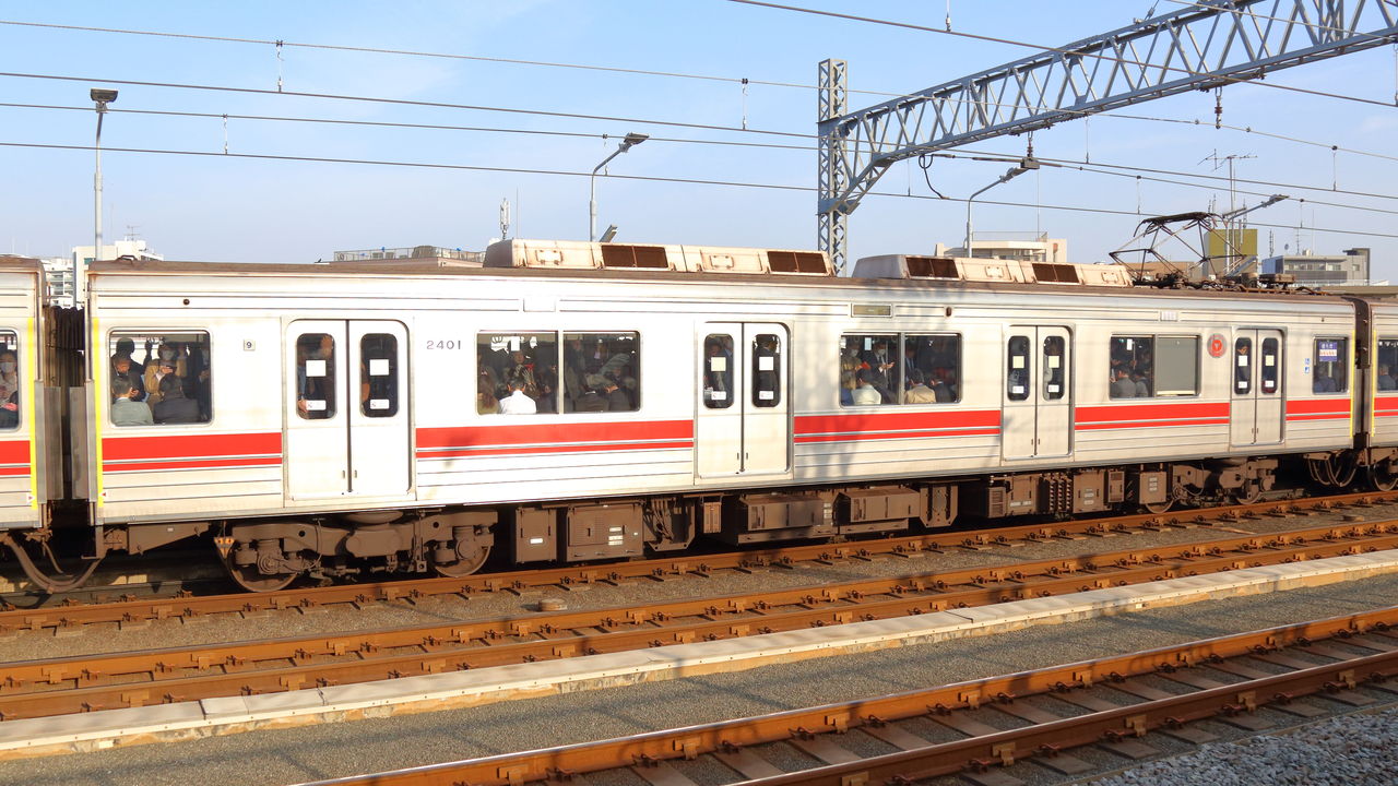 【形式写真集】東急2000系 2001F : 銀色電車研究室 ＠nano factory公式ブログ