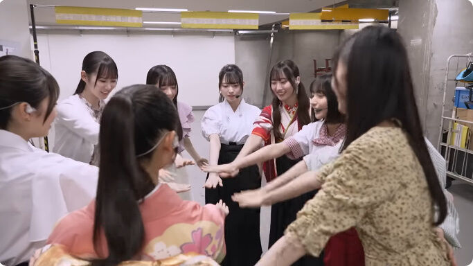 【動画】2025.09.04 日向坂46 15thシングル「お願いバッハ！」特典映像 ひなたの裏側～the other side of HINATA～＜五期生 おもてなし会編＞ダイジェスト映像 ...