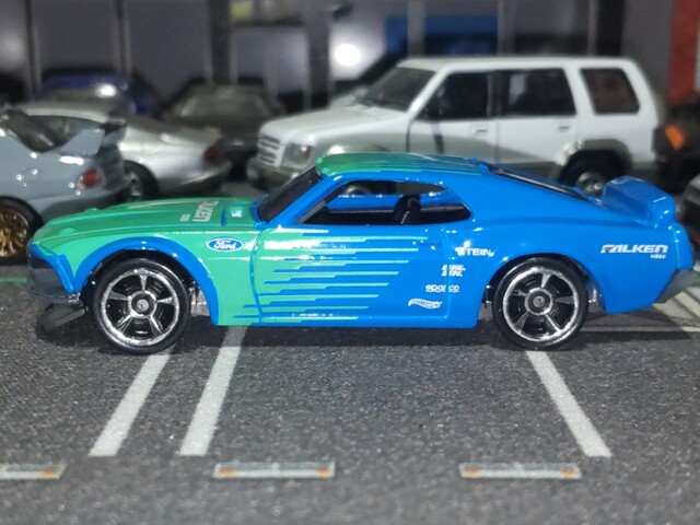 1969 FORD MUSTANG BOSS 302 / FALKEN COLOR ｢THEN AND NOW｣《HOTWEELS》 : 1/ ...