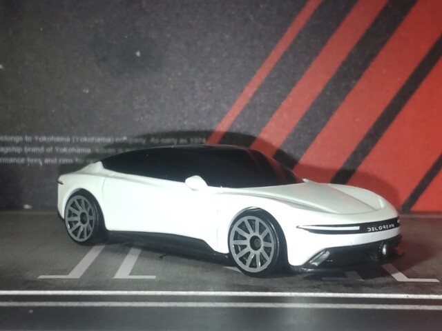 DELOREAN ALPHA 5 / White ｢HT GREEN SPEED｣《HOTWEELS》 : 1/64 STYLE MY ...