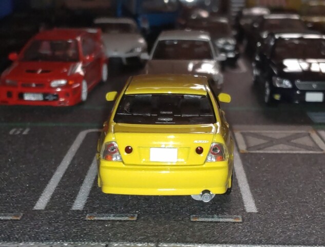 TOYOTA ALTEZZA RS200 Z EDITION (SXE10)1998 / Super Bright Yellow【TOMICA ...