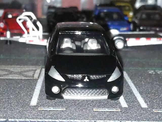 MITSUBISHI GRANDIS NA4W *Black Mica 【TOMICA】イトーヨーカドー限定品 : 1/64 STYLE MY ...