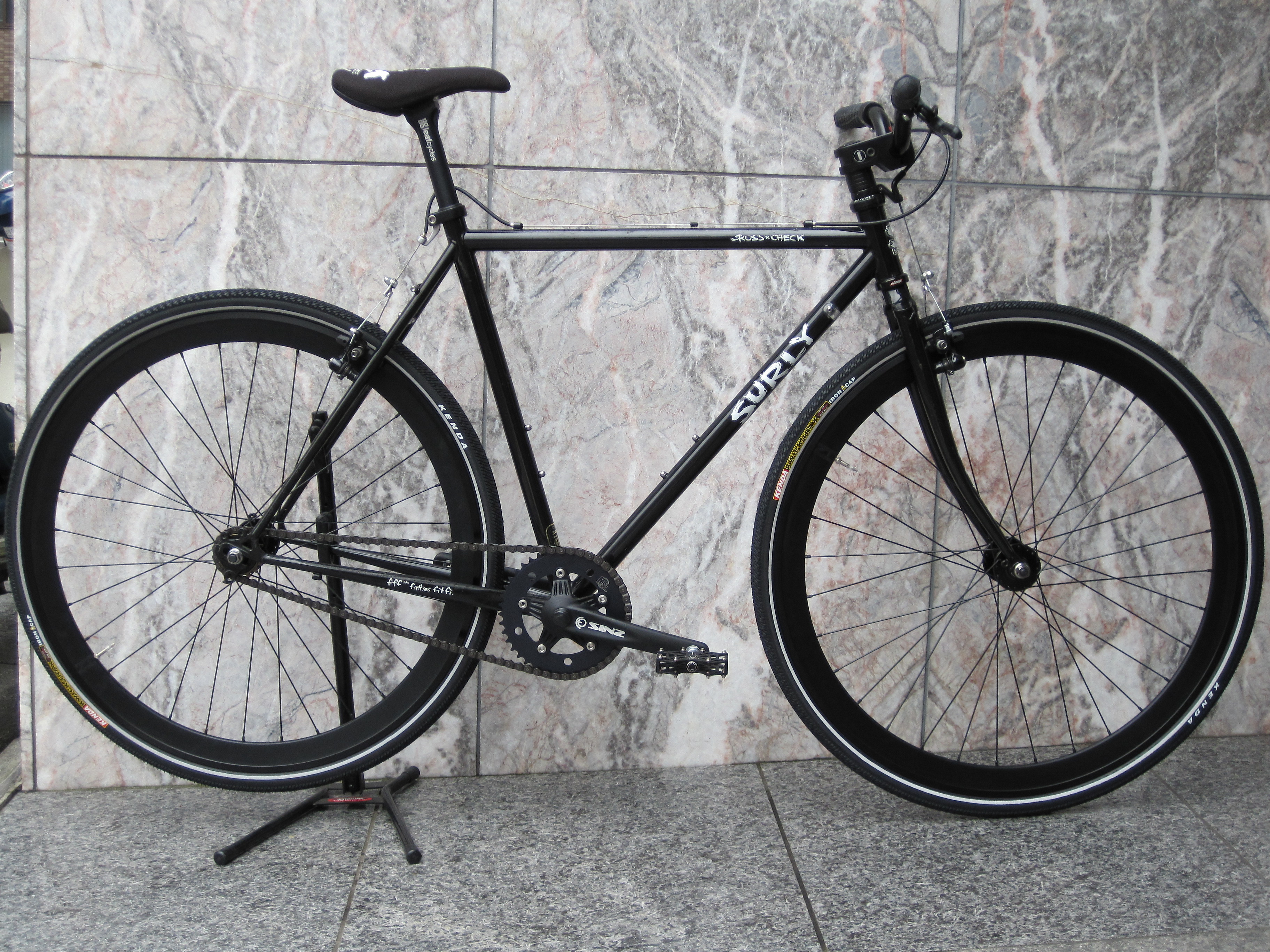 Bicycle Shop SLOW JAM:SURLY Cross CHECK custom