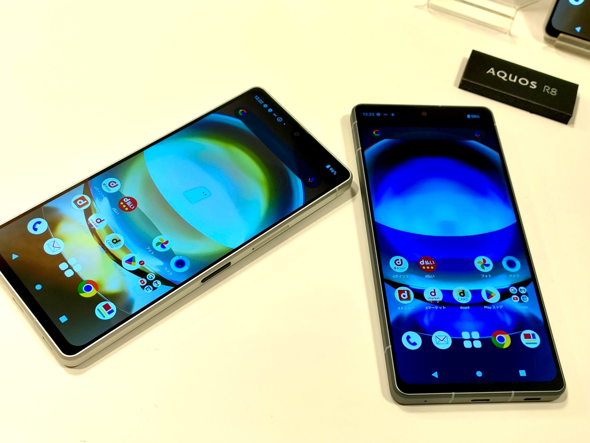 NTTドコモ、5Gスマホ「AQUOS R8 SH-52D」と「AQUOS sense8 SH-54D」にAndroid 14へのOSバージョンアップを含むソフトウェア更新を提供開始 ...