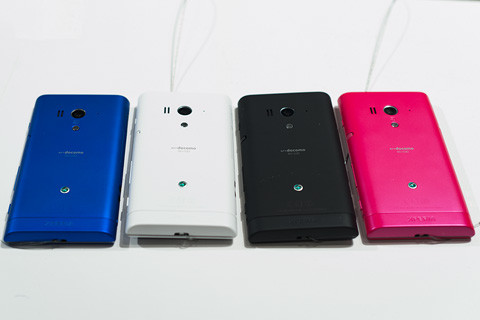 Xperia acroがHD液晶とデュアルコアになって登場！防水にも対応したドコモスマートフォン「Xperia acro HD SO-03D ...