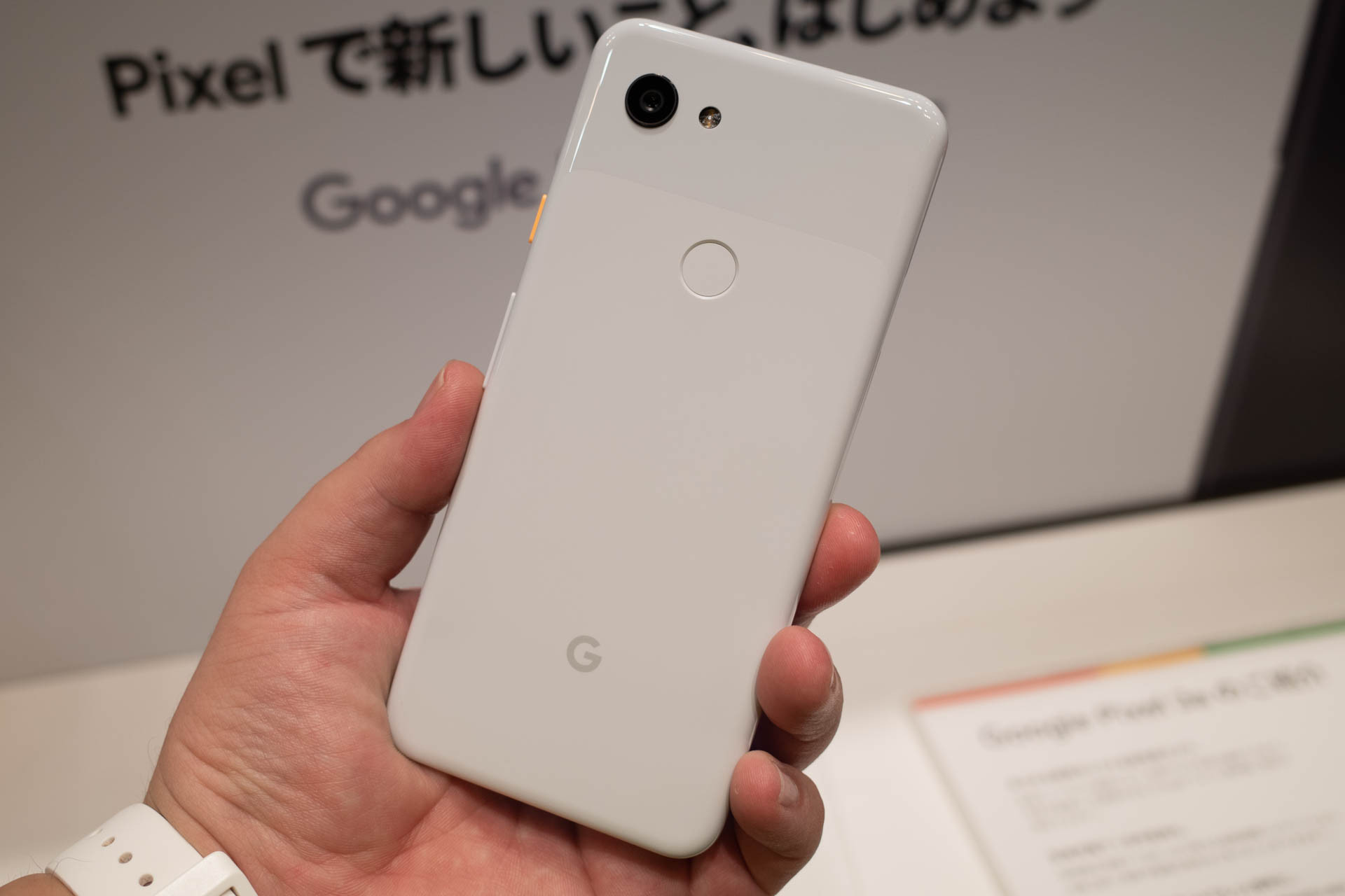 NTTドコモからも販売されるGoogleが送り出したバリュースマホ「Pixel 3a」を写真と動画で紹介！上位モデルのPixel 3と同等のカメラを搭載【レポート】 - S-MAX