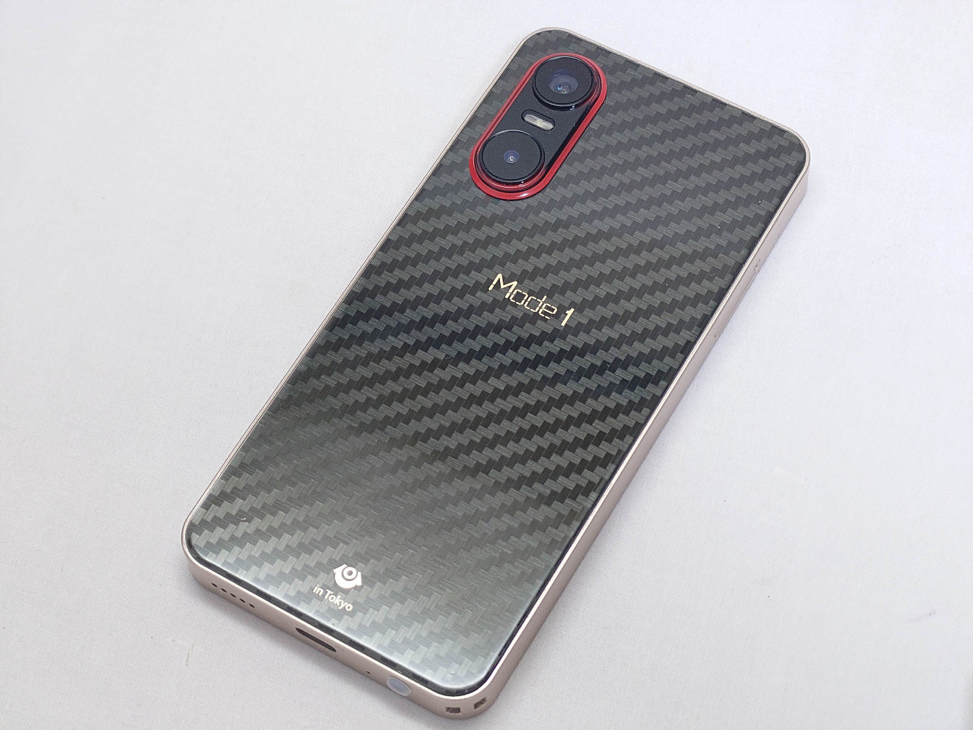 片手操作も余裕の5.3インチサイズなコンパクトスマホ「Mode1 Pocket」を開封して外観や同梱物、基本機能などを紹介【レビュー】 - S-MAX