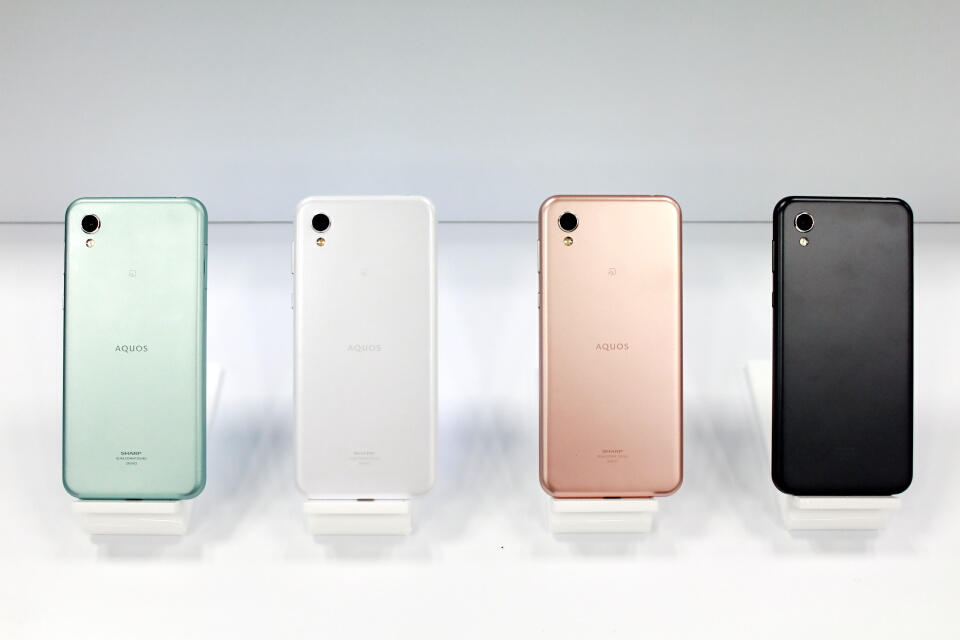 KDDI、au向けスタンダードスマホ「AQUOS sense2 SHV43」を11月9日に発売！縦長5.5インチFHD+液晶や防水・防塵 ...